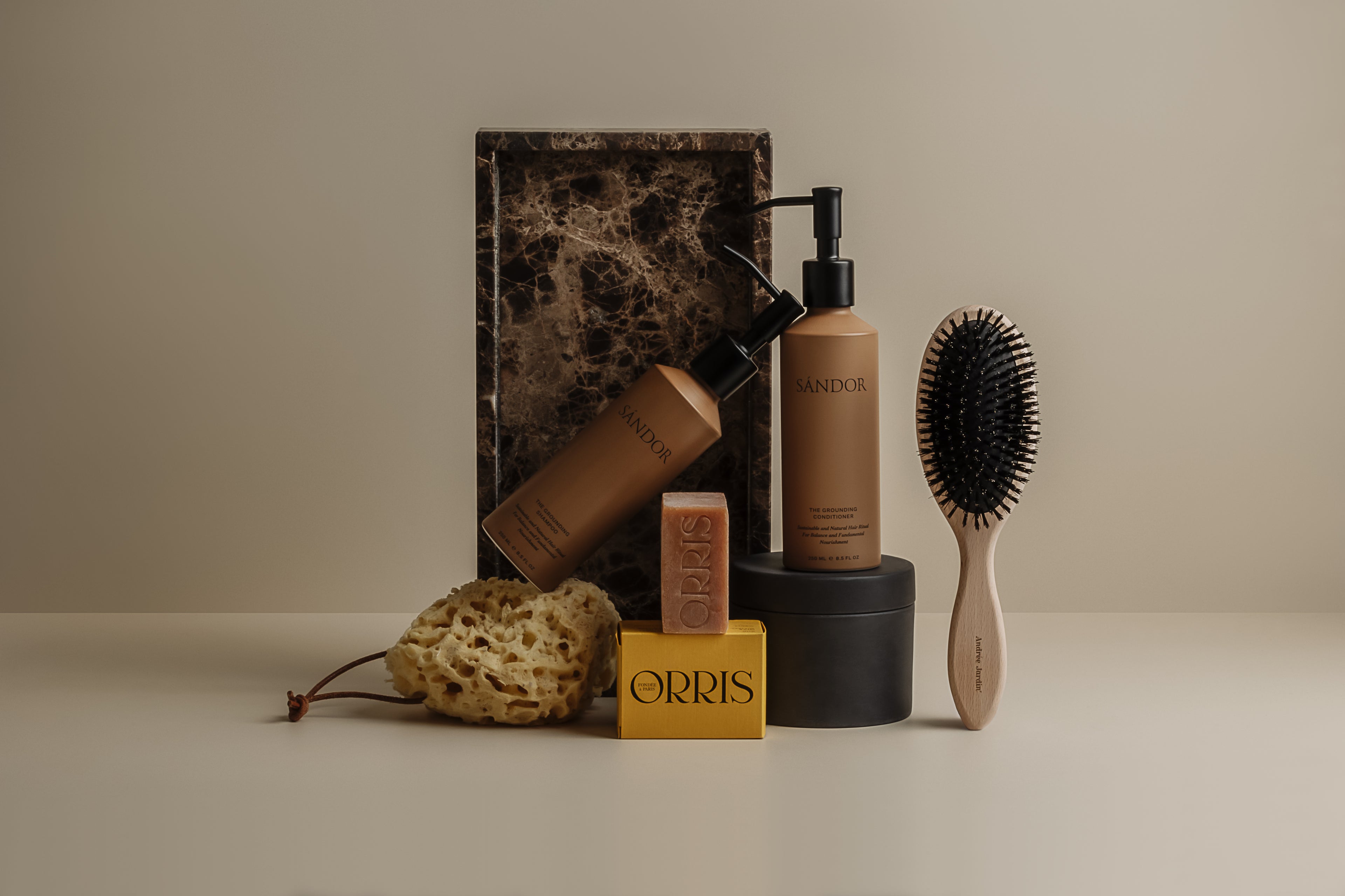 OLIVERTHOM – Oliver Thom